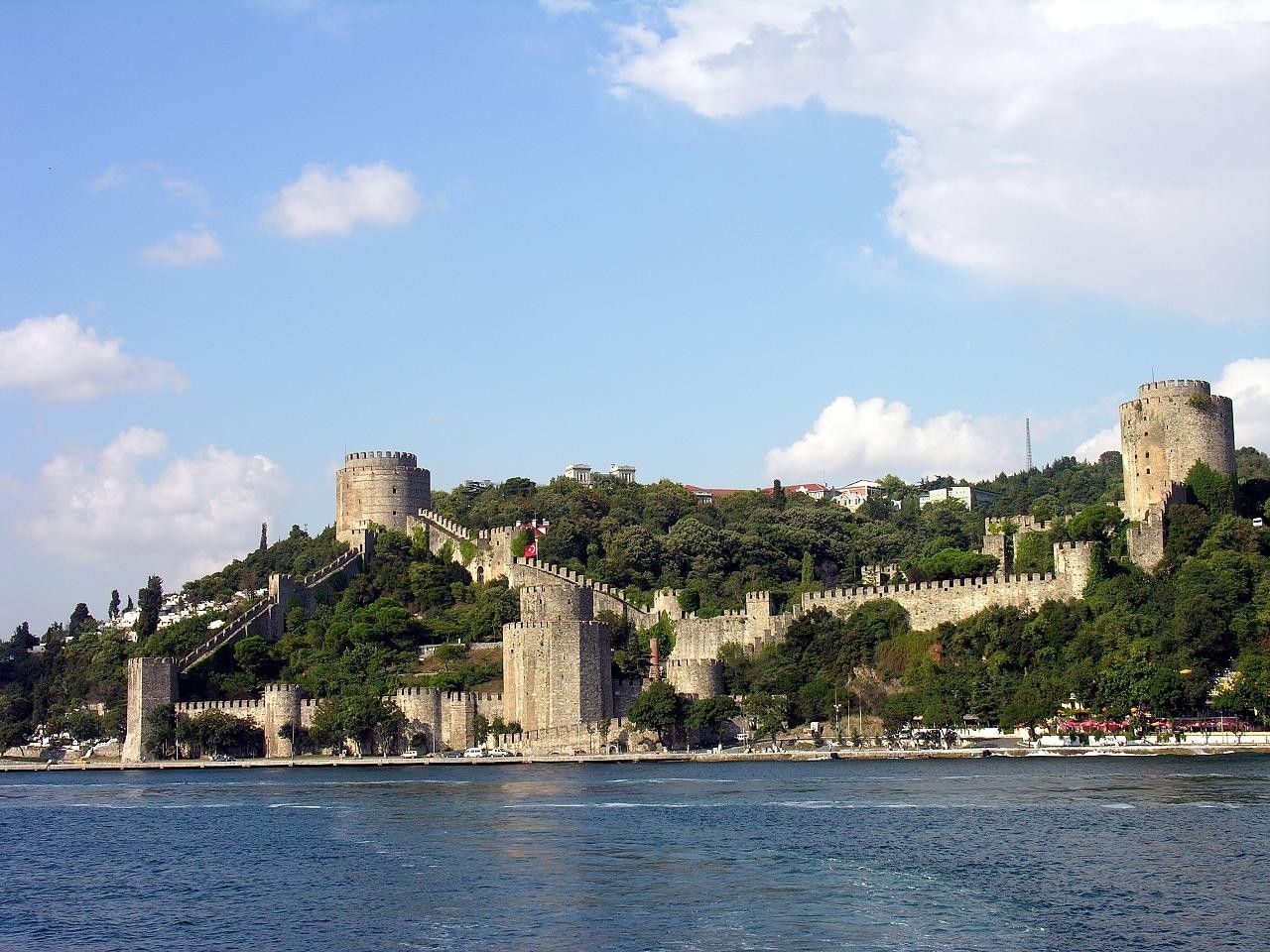 Istanbul Historical Sites – Santa Sophia Istanbul – Explore Historic ...